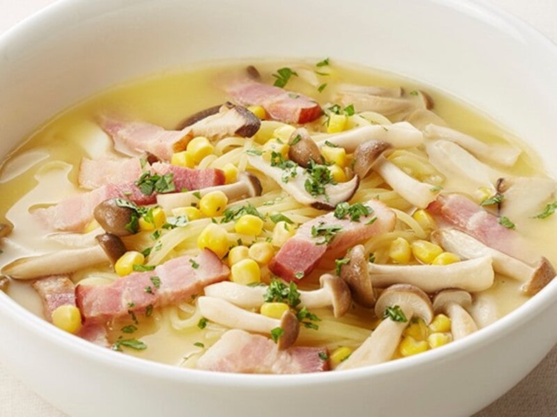 きのことベーコンのコーンクリームパスタ | ニューオークボ